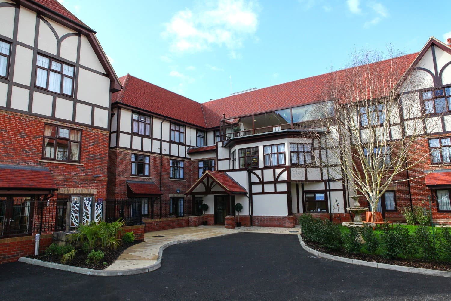 Hallmark Maycroft Manor | Luxury Care Home | Brighton