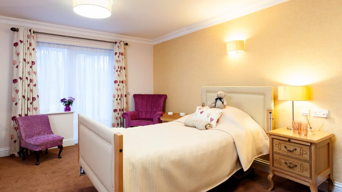 Hallmark Maycroft Manor | Luxury Care Home | Brighton