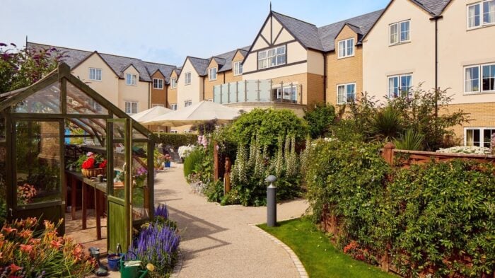 Luxury Nursing Homes | Nursing Care | Hallmark Care Homes